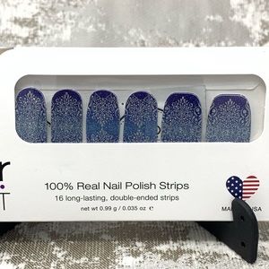 Color Street | Makeup | Color Street Nail Strips Ice To Meet You | Poshmark